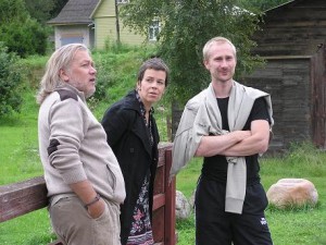 Tõnis Mägi, Ene-Liis Semper ja Tiit Ojasoo Peedul | Teatritasku