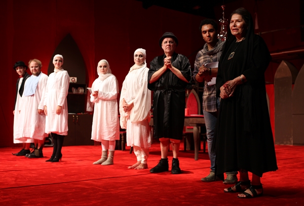 Kuni maailmas on alles ükski selline inimene nagu Homa Rousta, on ...