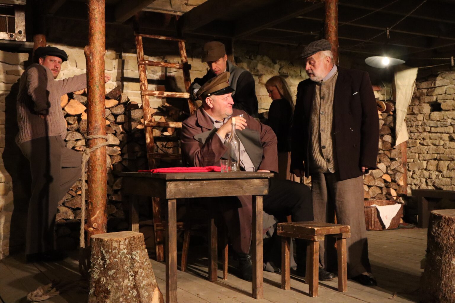 Hirmus Ants: Pilvede taga on alati sinine taevas. Vaba Eesti taevas ...